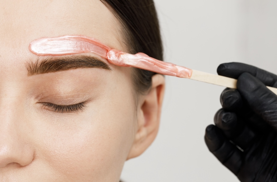 Premium Brow Styling – Aesthetic